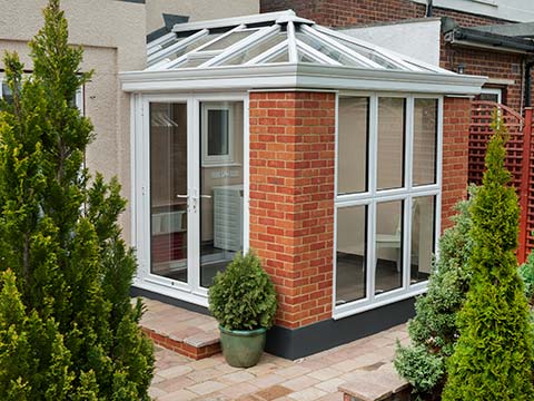 What Are The Differences Between UPVC & Aluminium Conservatories ...